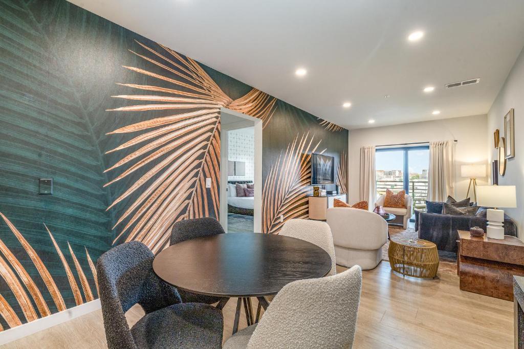 Hyve - Tempo - 2 Units - Walk to Broadway, 내슈빌 (2025년 최신 요금)