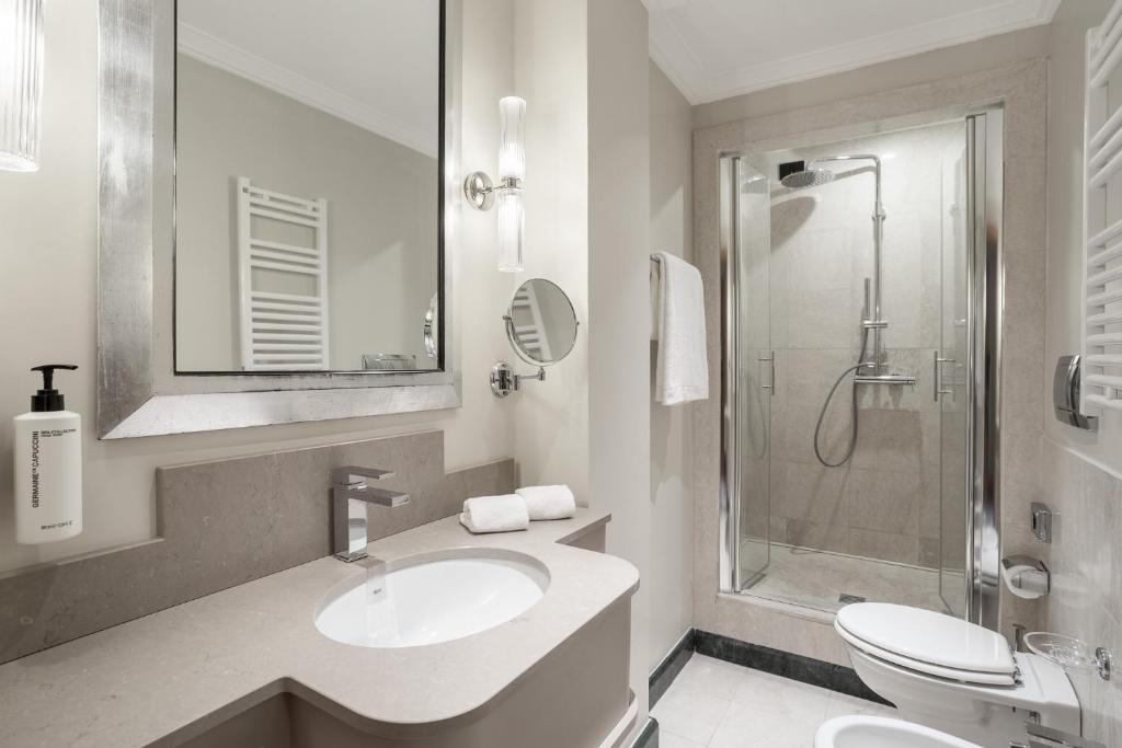 Room Mate Collection Mia, Rome Colosseum, Rome (updated prices 2025)