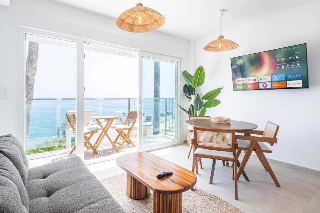 Tourmaline Oceanfront Apt&Terrace, El Campello (updated prices 2026)