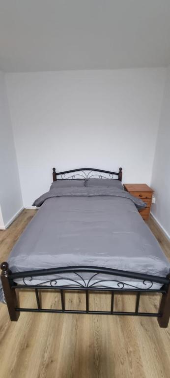 Crystal Barking Service Accommodation, Barking (updated prices 2026)