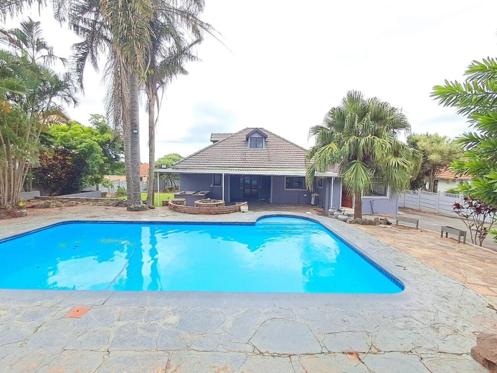 Durban North Loft with Sea Views, Durban (updated prices 2026)