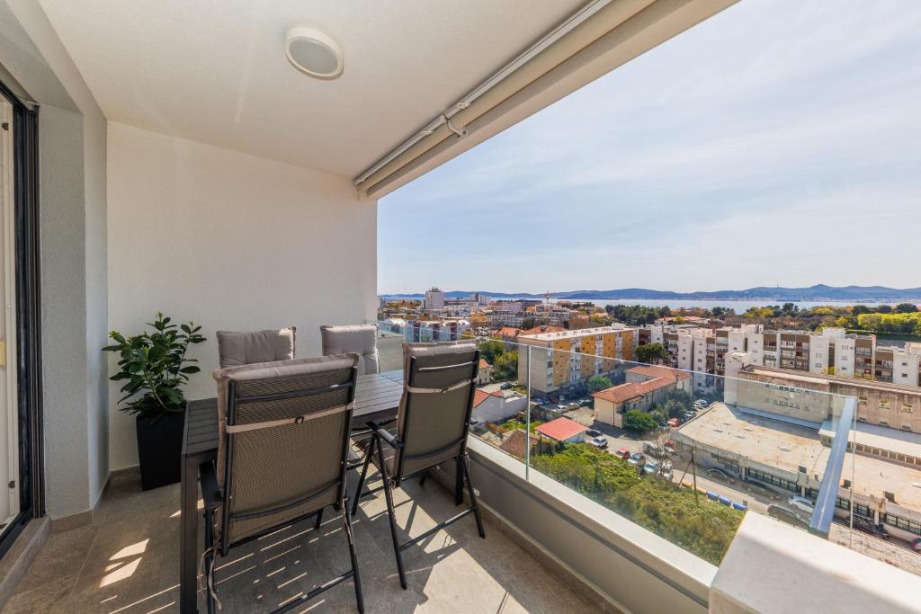 365 Sunsets Apartment by Belmont Realty, Zara (Zadar) (prezzi ...