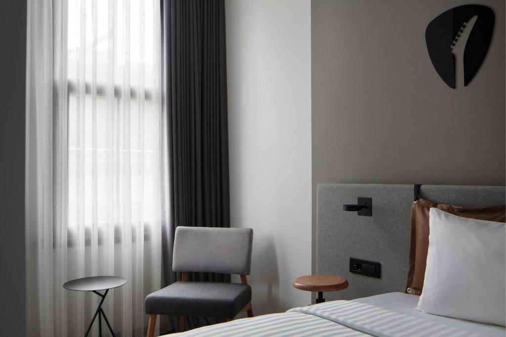 Moxy Istanbul Taksim, Istanbul (updated prices 2025)