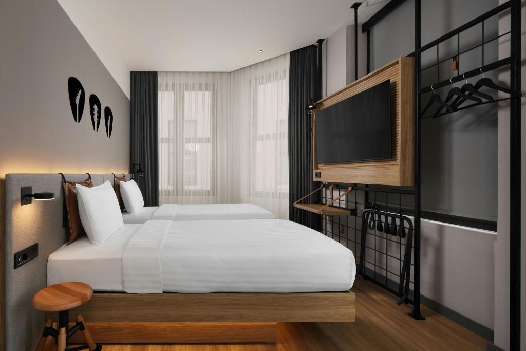 Moxy Istanbul Taksim, Istanbul (updated prices 2025)