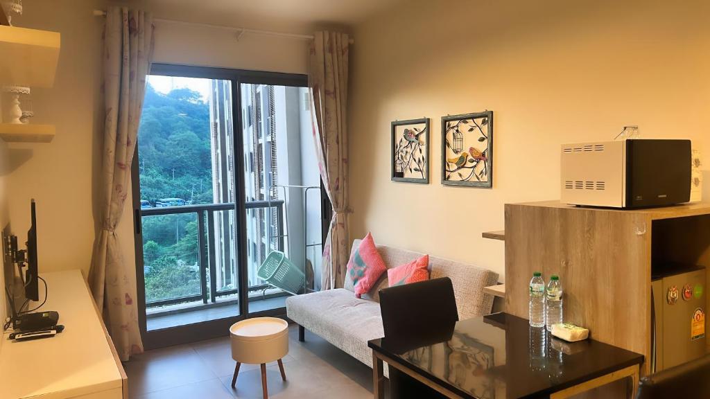 Walking Street Unixx condo Beautiful sea view, Pattaya South (updated ...