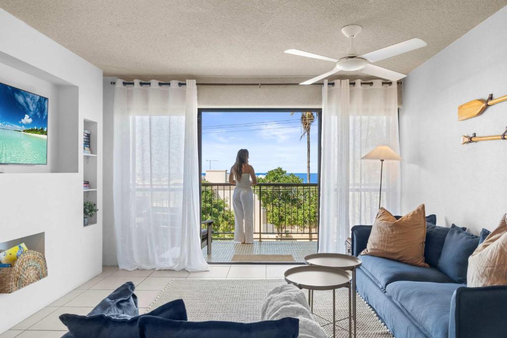 Oceanic Views at Kings Beach - 300m to the beach, Caloundra (updated ...
