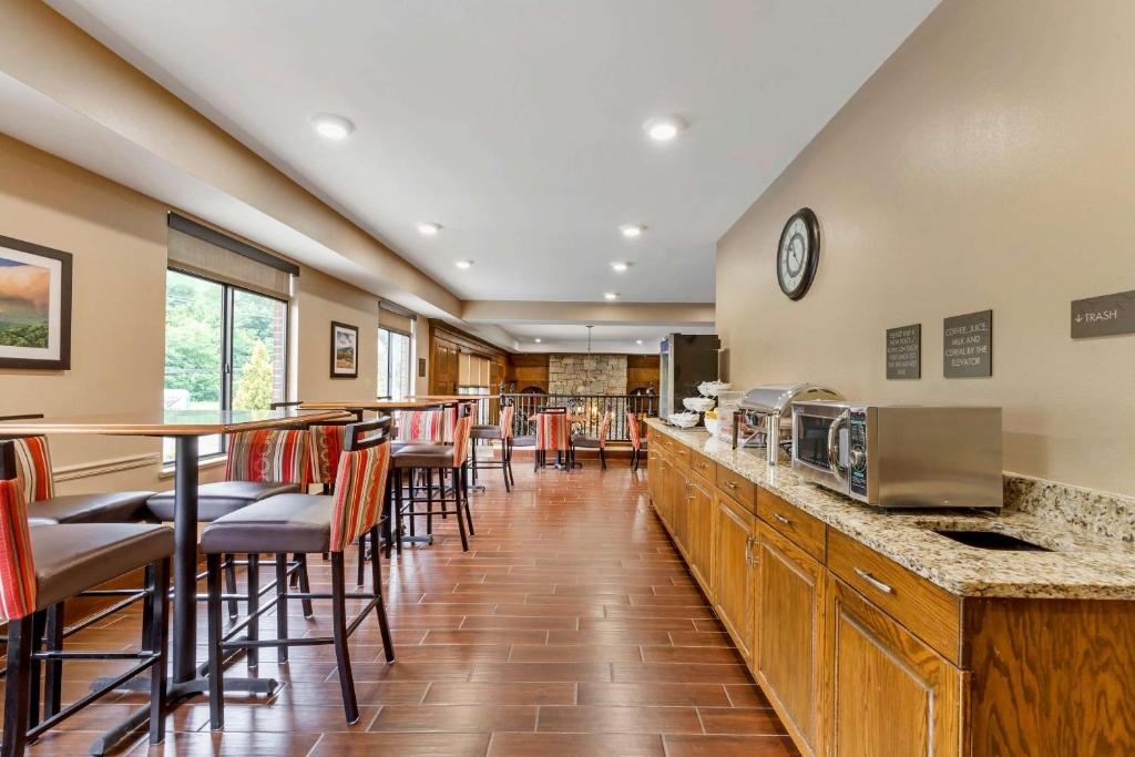 Comfort Suites Boone - University Area, Boone (updated prices 2025)