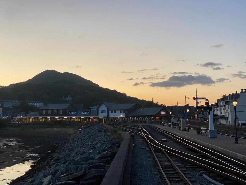 Georgina Portview, Porthmadog (uppdaterade priser för 2025)