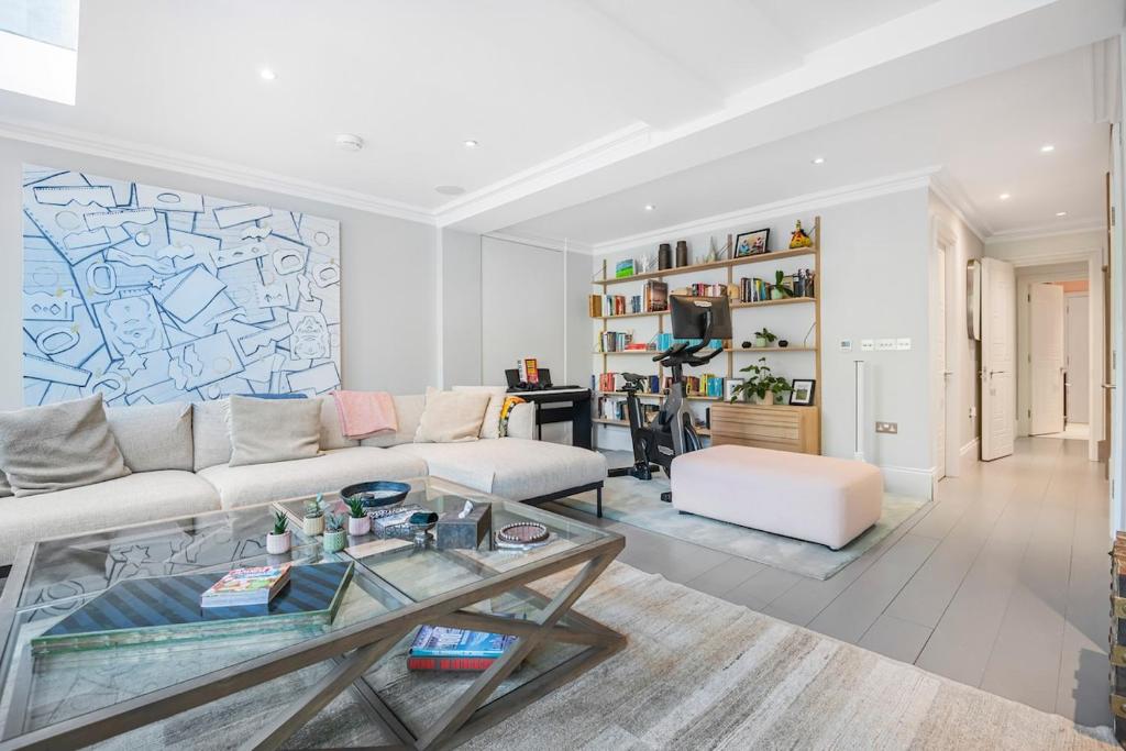 The Grand Camden Garden 4BR Home, London (updated prices 2026)