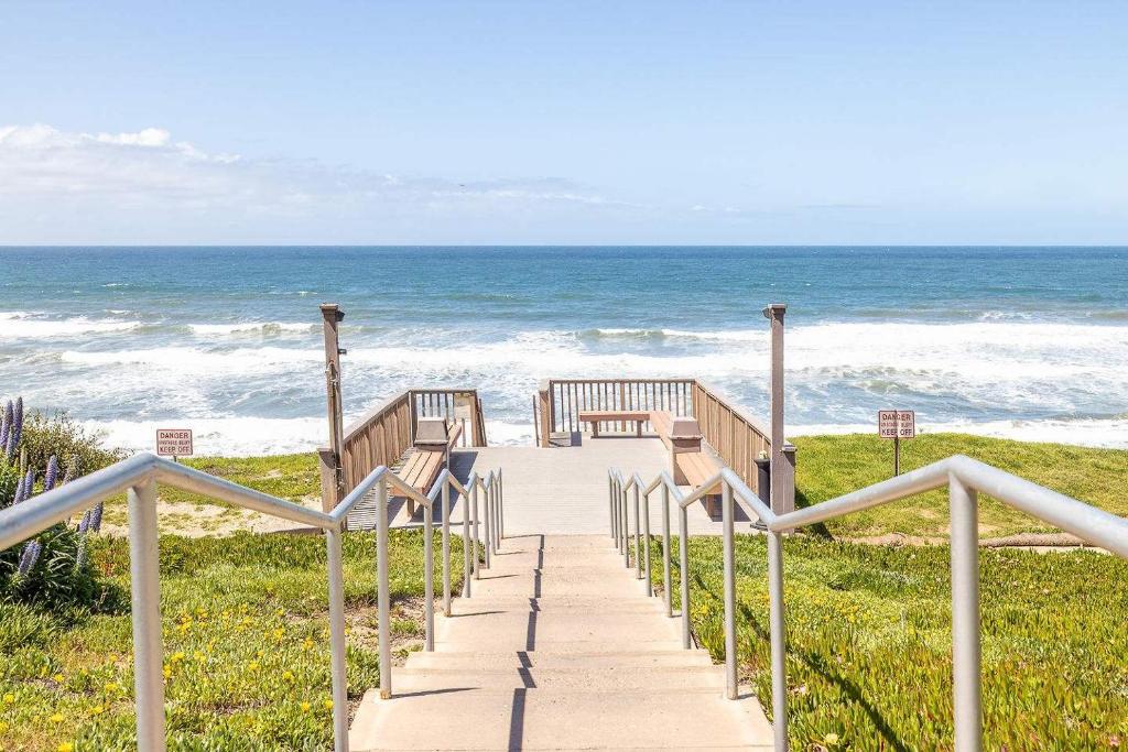 Sea Bluff - Direct Beach Access, Encinitas (updated prices 2026)