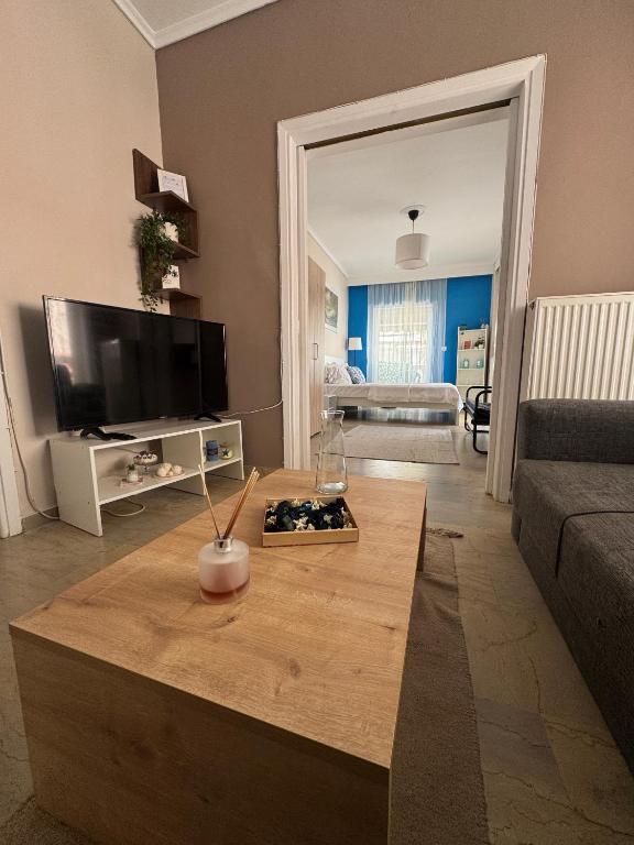 POSEIDON'S APARTMENT IN PERAIA - SUPERIOR BY THE SEA, Perea (updated ...