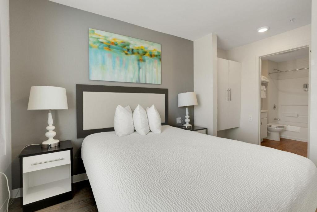 Simplicity At The Rim 1306 I Comfy 2 Bed 2 Bath, San Antonio (updated ...