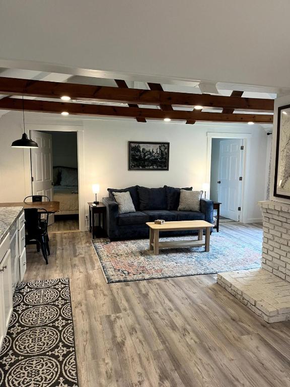 Hillside Cabin, China (updated prices 2026)