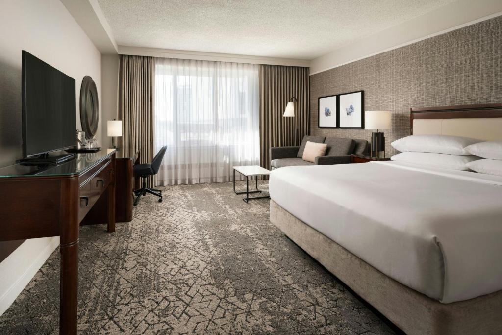 Sheraton Cavalier Saskatoon Hotel, Saskatoon (updated prices 2025)