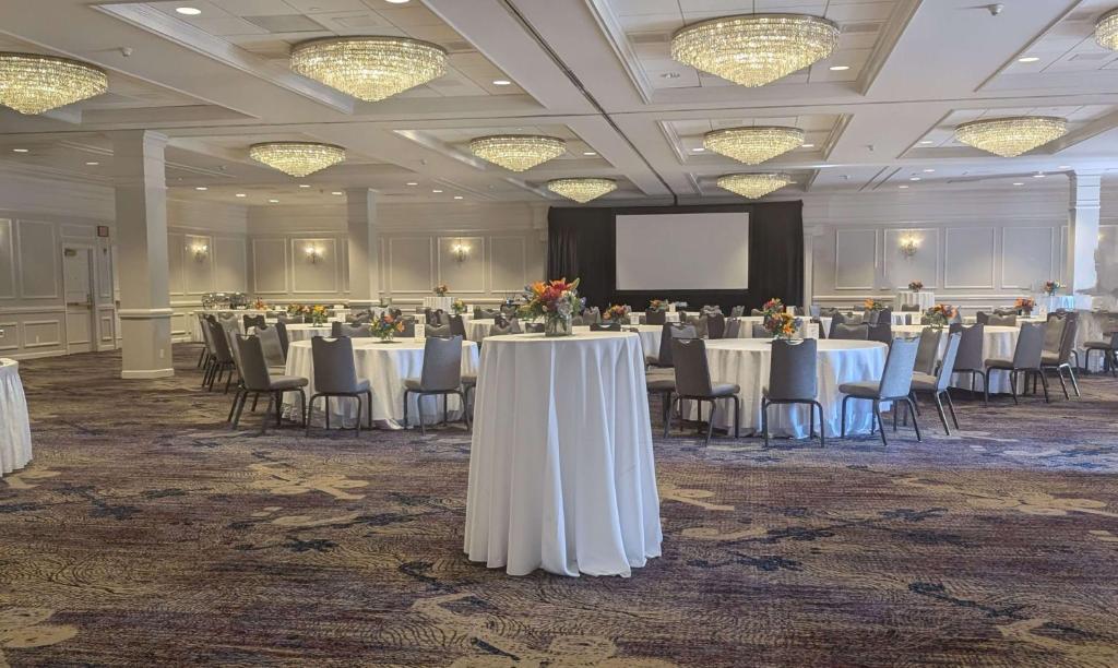 Hilton St. Louis Frontenac, Frontenac (updated prices 2025)