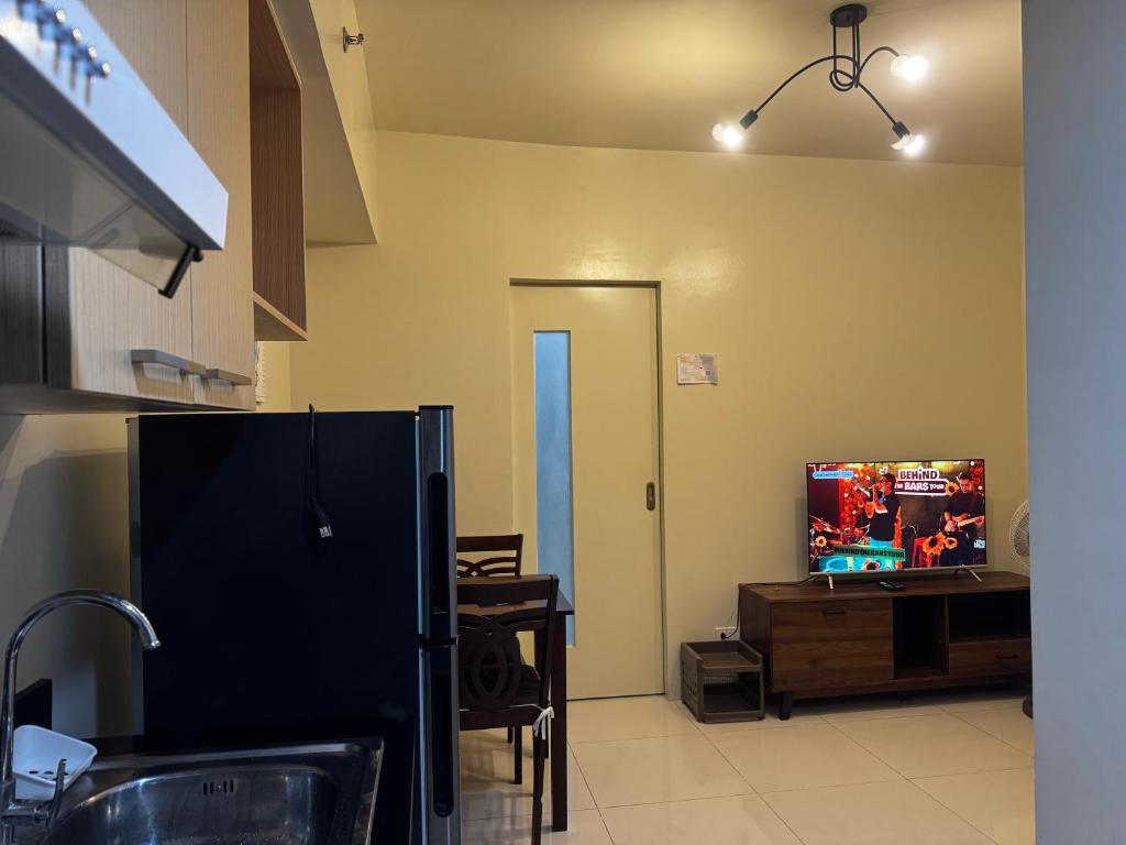 ELviZ Cradle - Cozy Condo Brenthill Baguio Near Session Rd & City ...