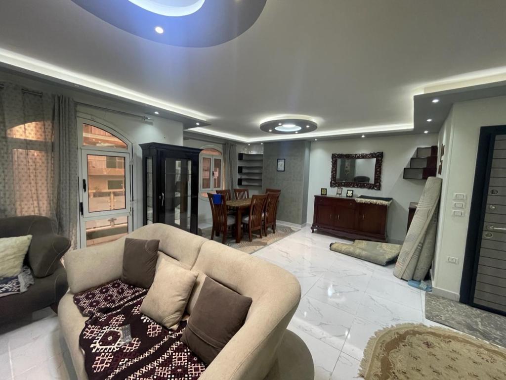 Al adl, Cairo (updated prices 2025)