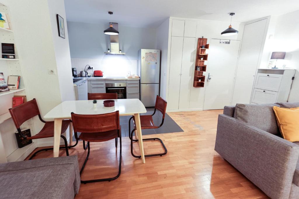 Très Bel Appartement Neuf Quartier OPERA BASTILLE NATIONAL DE PARIS ET ...