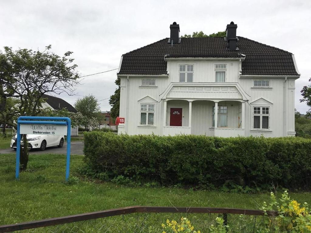 Villa Central, Asker (precios actualizados 2026)