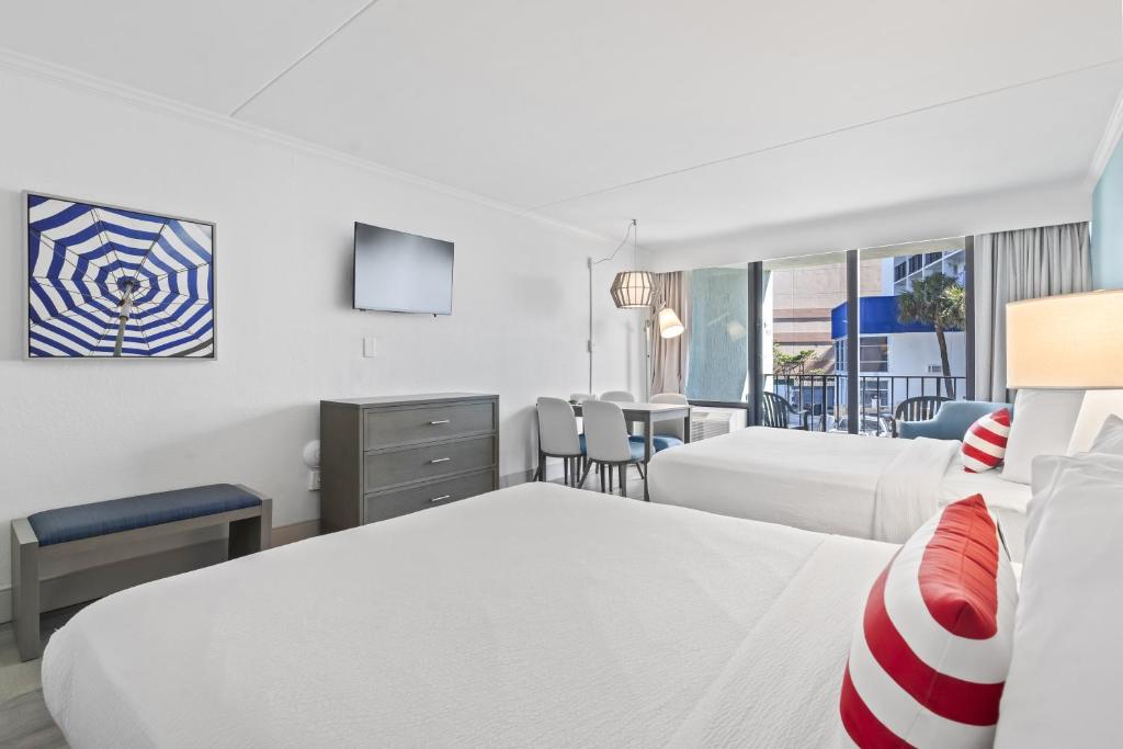 Ocean View Double Queen Suite! - Schooner at Compass Cove 243, Myrtle ...