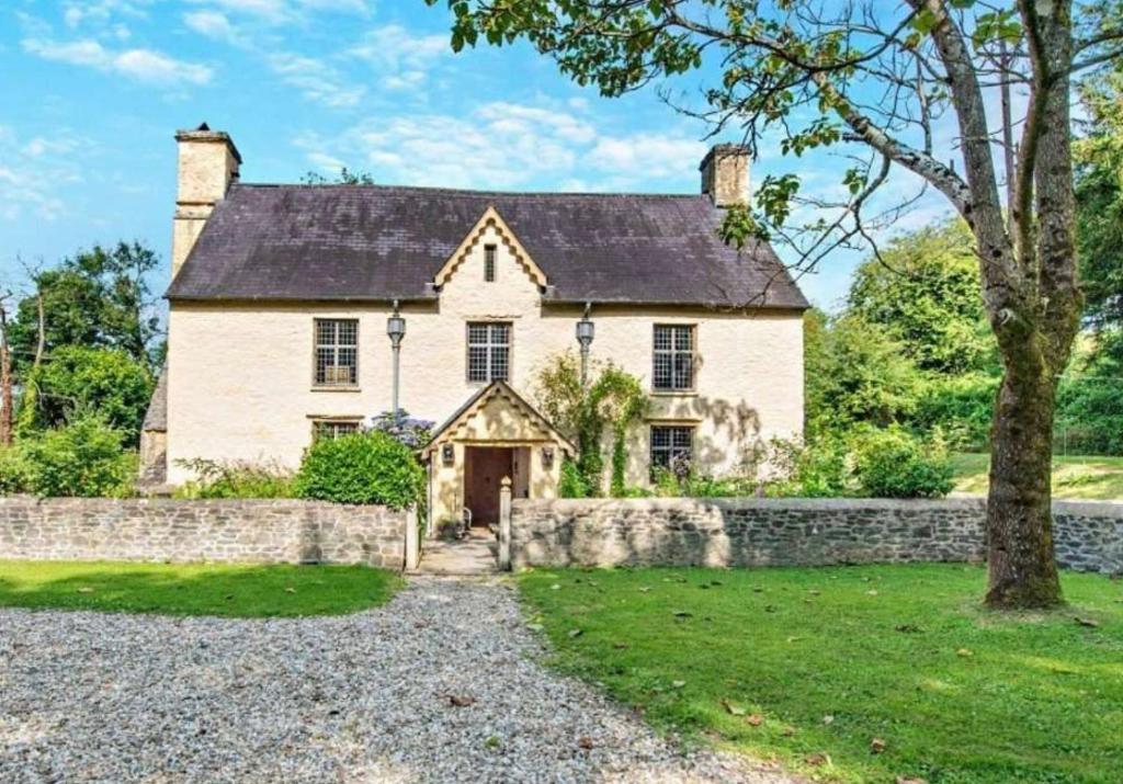 Beautiful Brecon Beacon House, Llandovery (updated prices 2026)