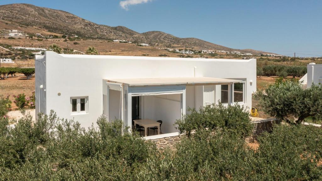 Andrianna's 2 - Cycladic Home with Garden , Paros, Drios (preços ...