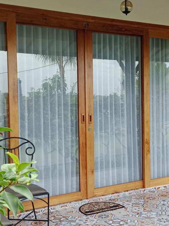 Uma desa, Pulukan (updated prices 2025)