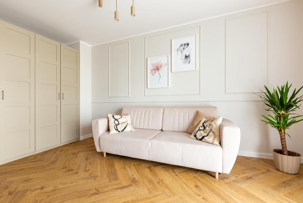 Baltic White Pearl Studio with Garden, Gdańsk (updated prices 2025)