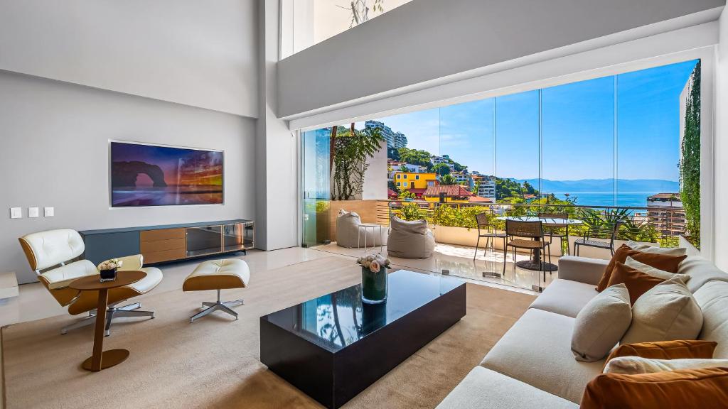 PH 10 - SoHo PV, Puerto Vallarta (updated prices 2026)