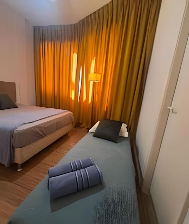 Localização Ícone em Copacabana! Atrás do Palace, 30m Metrô e Praia ...