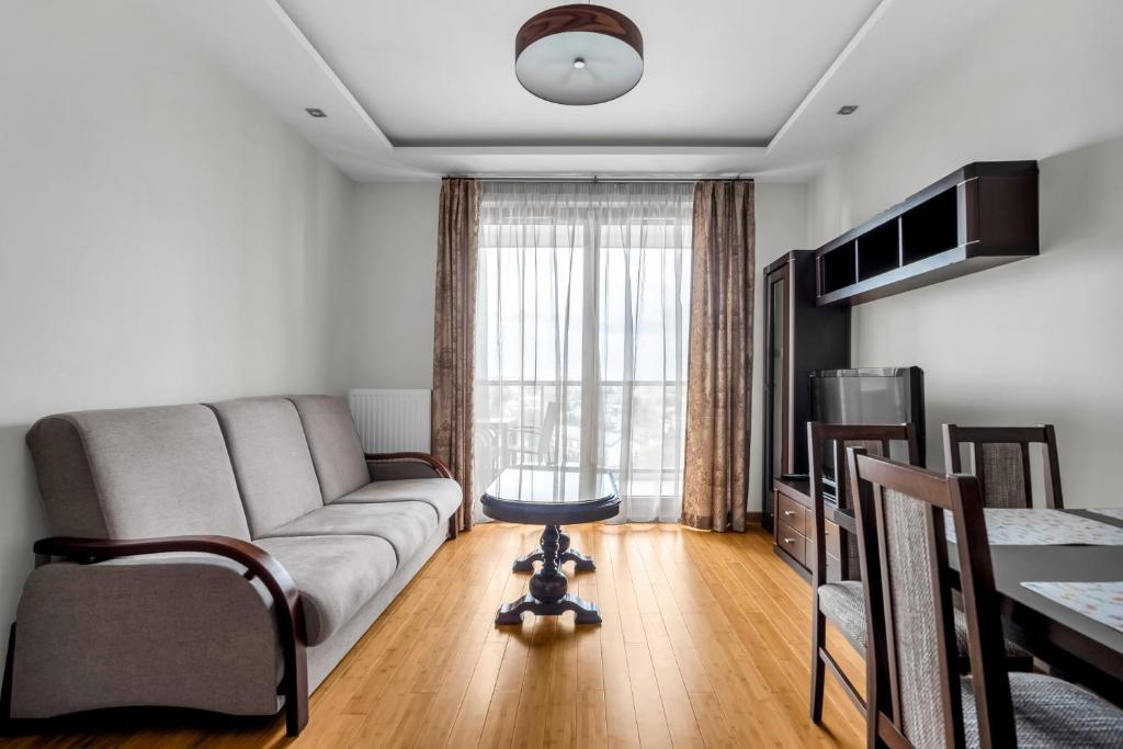 Homey Comfort Stay Apartment by BookingHost, Warsaw (updated prices 2026)