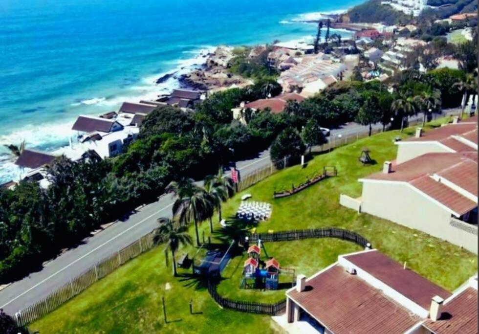 Immaculate one bedroom across road from beach, Ballito (aktualisierte ...