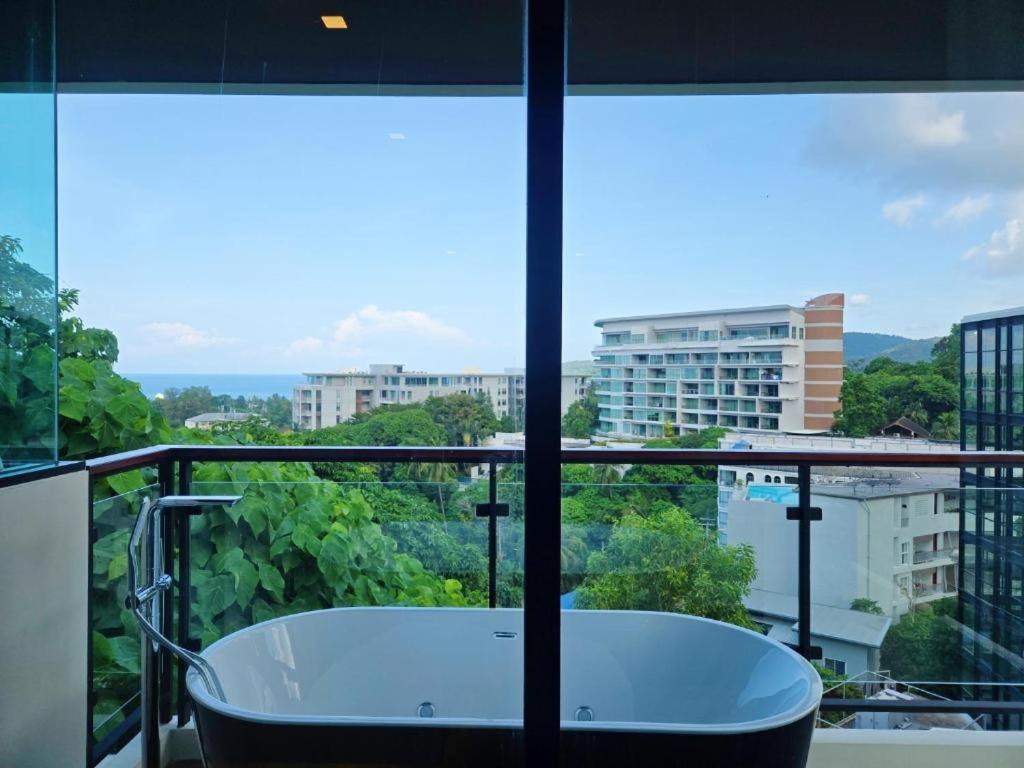 Brand New 2 Bed Seaview Apartment Utopia Karon, Ban Karon (preços ...