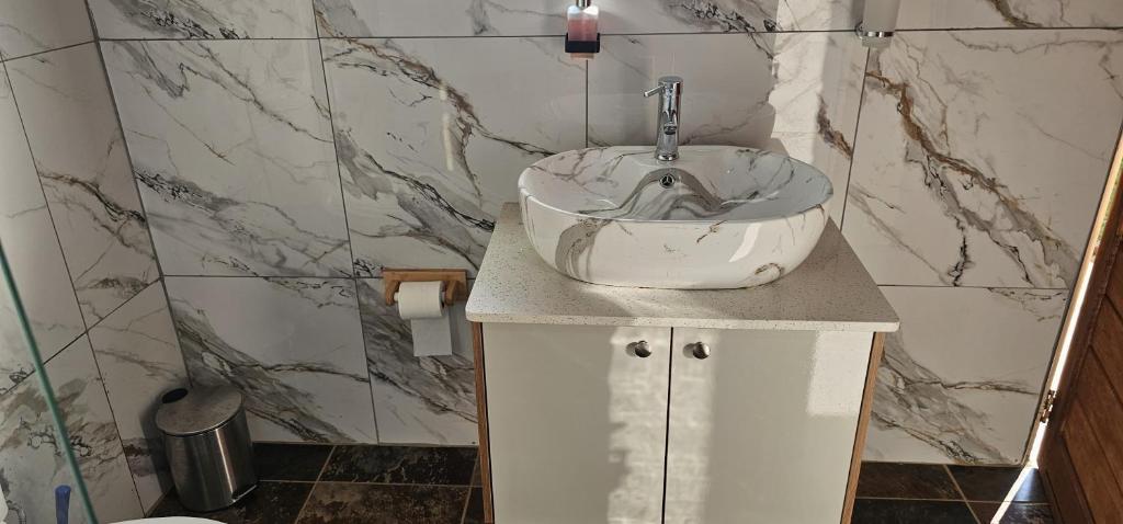 Elias Nefale Eco Estate, Mitxetweni (updated prices 2025)