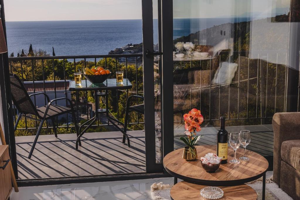 B&O Seaview, Bar (updated prices 2025)