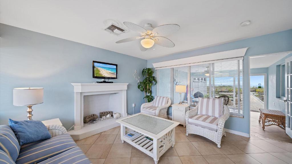 Las Hermanas 2, Longboat Key (updated prices 2026)