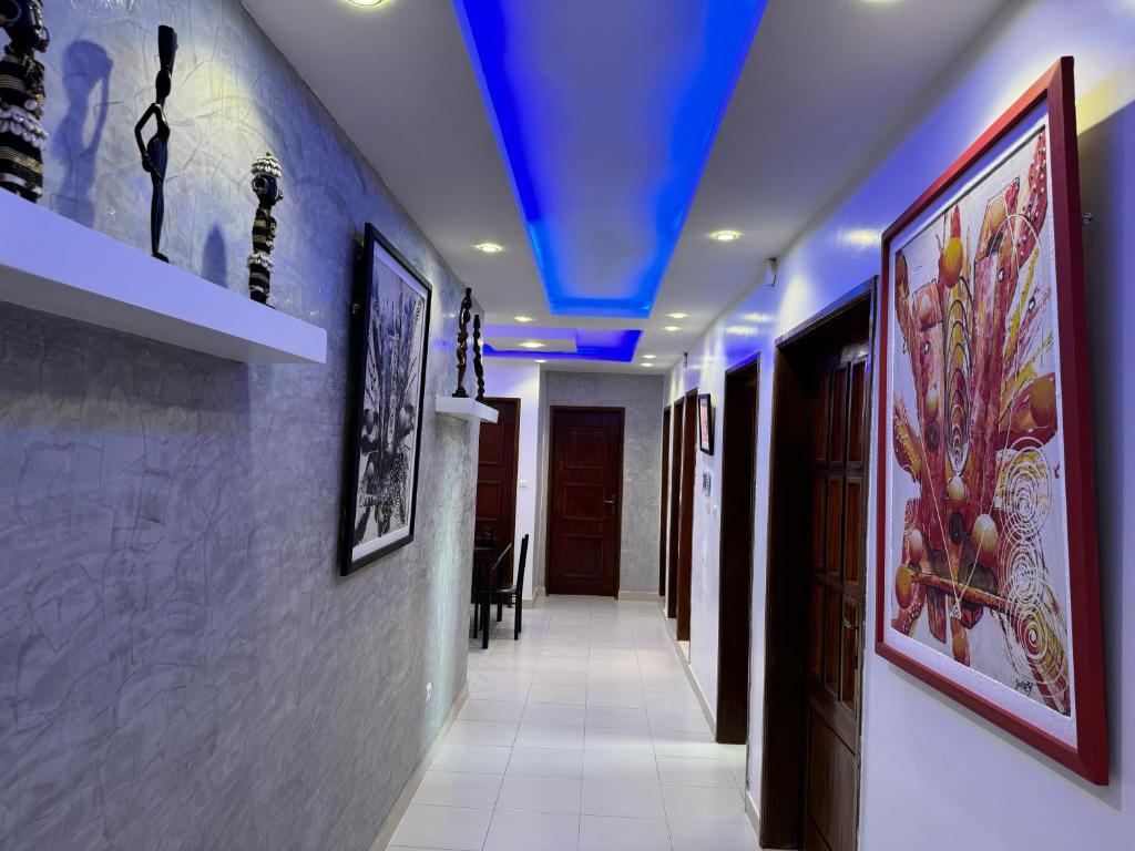 Albatros O 403, Dakar (updated prices 2025)