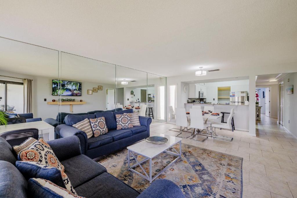 The Last Resort at Edgewater Beach Resort, Panama City Beach (updated ...