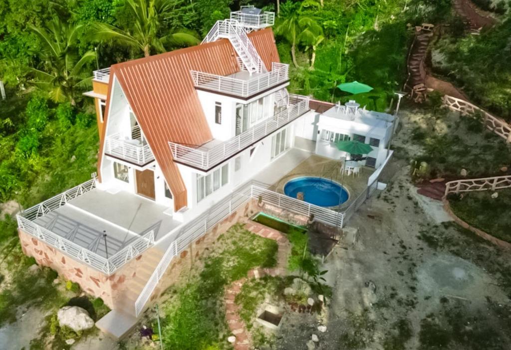 Elmo & Alice Villa Resort, Ginatilan (updated prices 2026)
