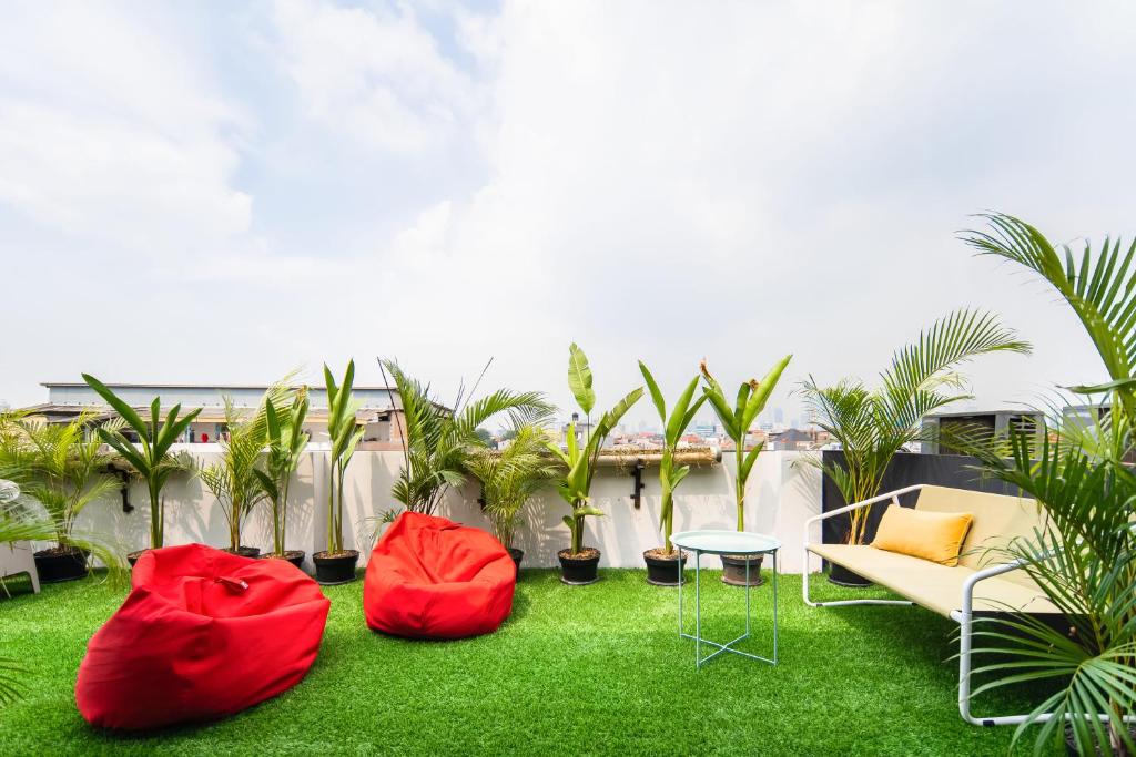 Cove T63, Jakarta (updated prices 2025)