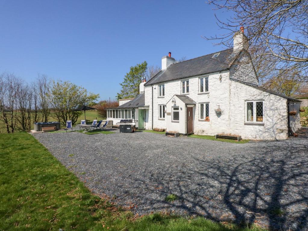 Ty'n Pwll Farm, Pwllheli (updated prices 2026)