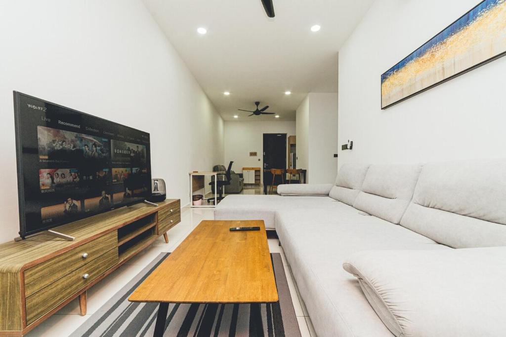 Green Haven The Gentle Nest 1BR 4pax w Balcony by Our Stay, Masai ...