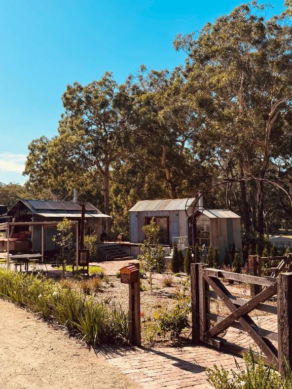 B Farm,‏ Bobs Farm (מחירים מעודכנים ל-2025)