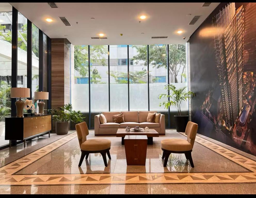 EXECUTIVE STUDIO - Netflix, Gym, Pool, HS WiFi, 38 Park Avenue, Cebu IT park, Kota Cebu (harga ...