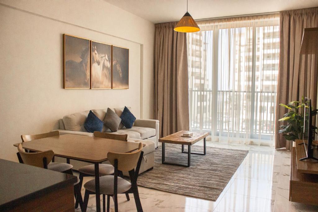 Hala Holiday Homes- Marina Residence, Al Hamra Village, Ras al-Khaimah ...