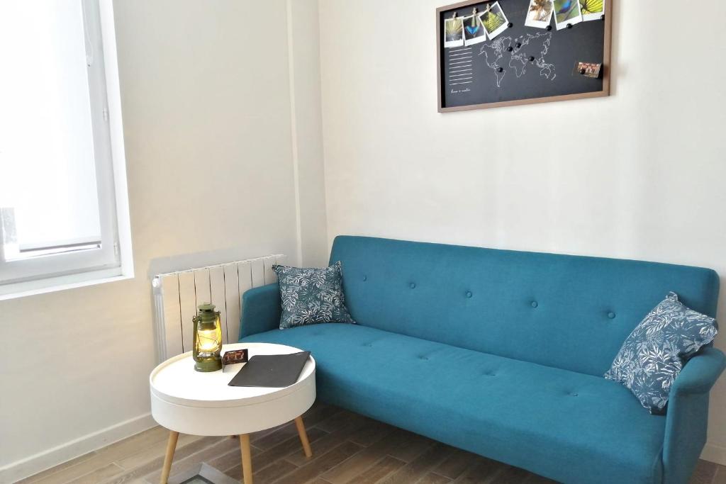 Nice subplex apartment - 2 people - Metro Mermoz-Parc Parilly, Bron ...