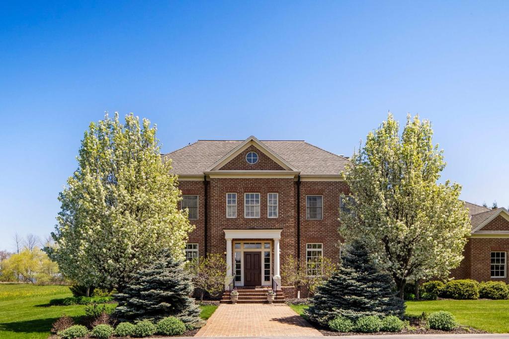 Lake Michigan Gem Private Beach and Game Room, Newton (updated prices 2025)