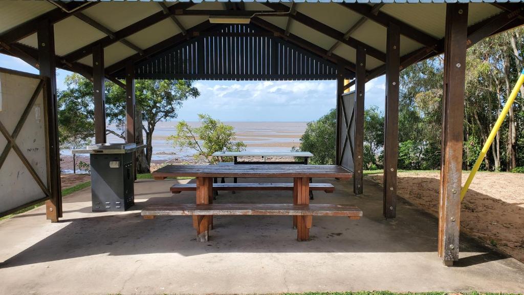 Serene St Helens Beach Affordable Stay, Carpet Snake Island (precios ...