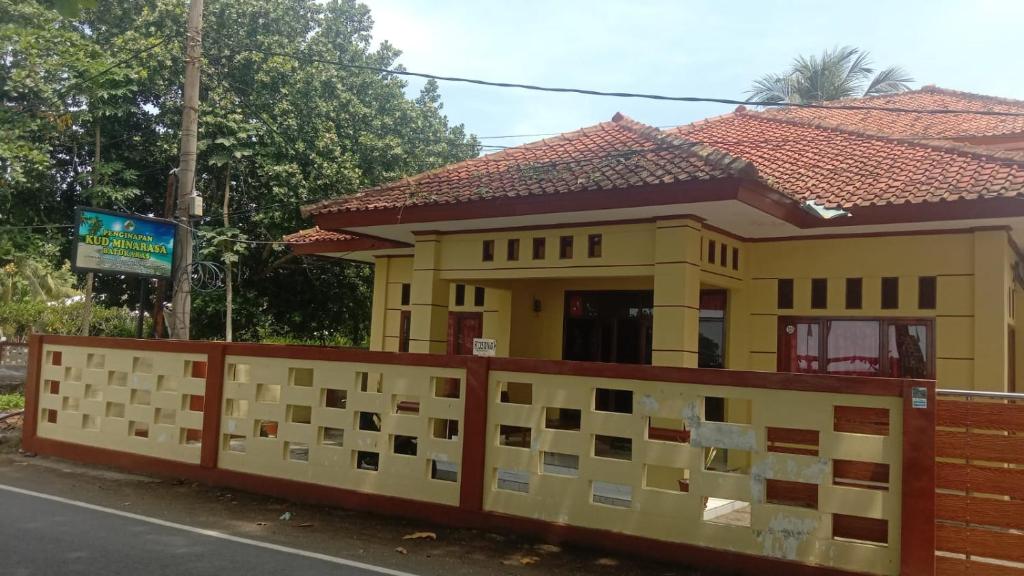 Penginapan KUD Minarasa, Batukaras (precios actualizados 2025)