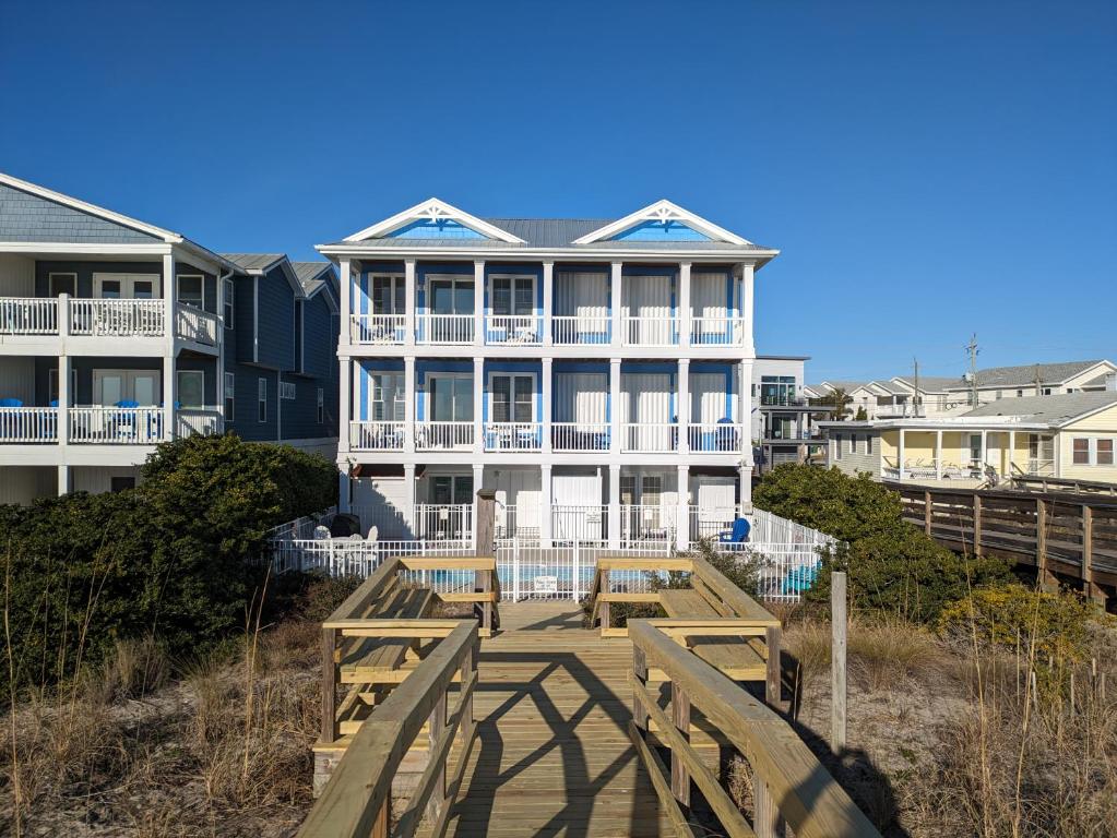 Blueberry Bungalow by Carolina Beach Realty, Kure Beach (updated prices ...